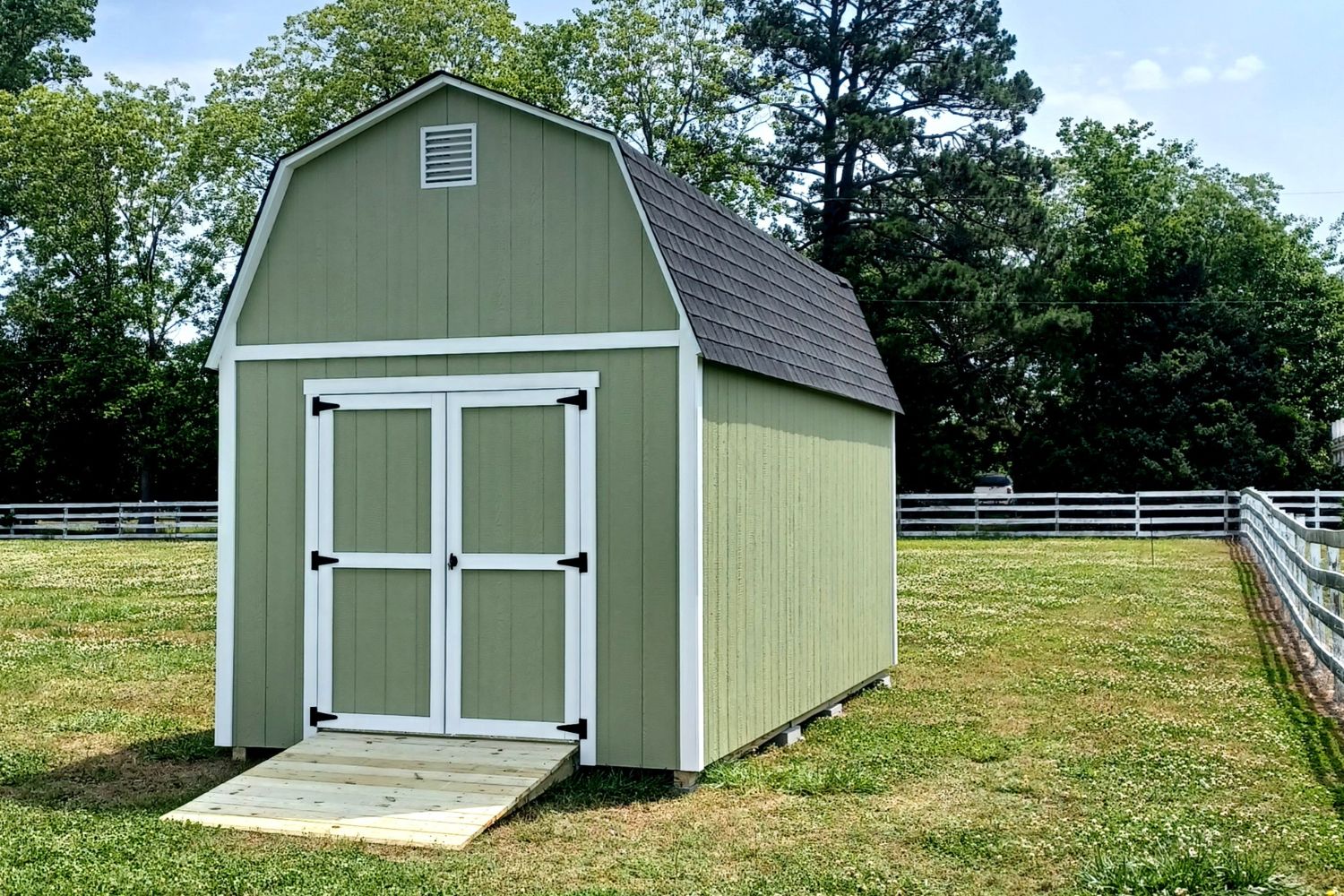 Barn-Style Sheds - Hampton Roads | Spacious And Elegant Storage Solution